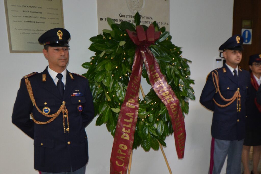 La Polizia di Stato ricorda il sacrificio dell’Agente Francesco Tammone ...